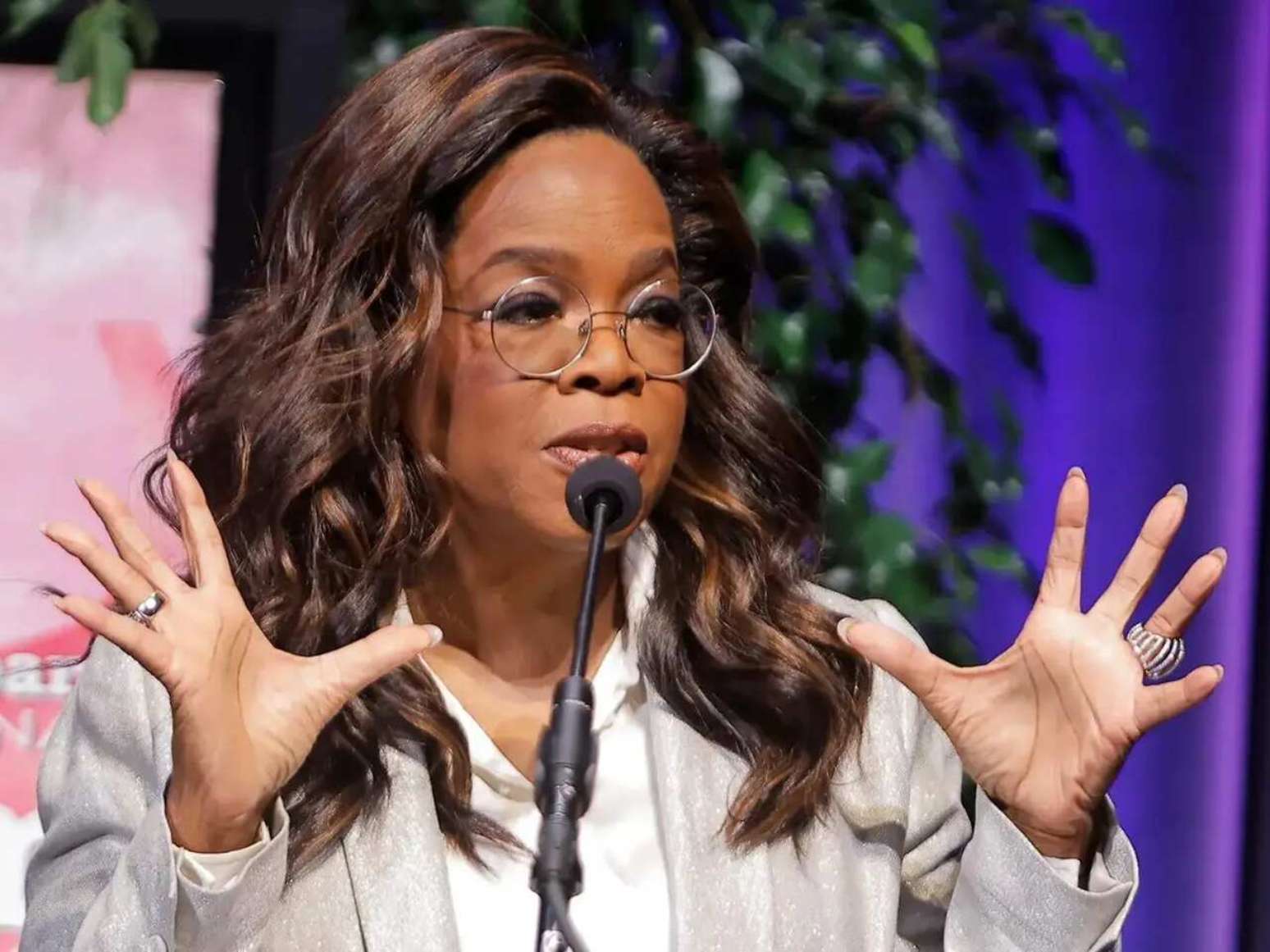 Apresentadora Oprah se envolve em polêmica em fuga da população após ...