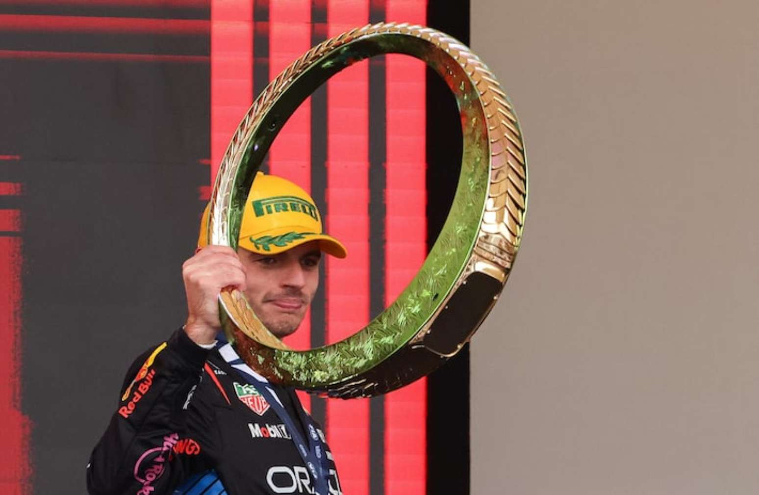 F1: Verstappen enterra rumores e confirma permanência na Red Bull para 2026