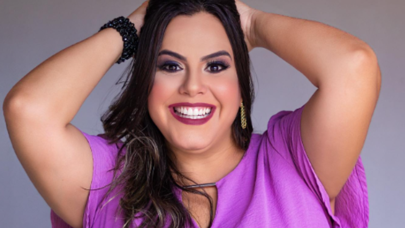 Tragédia: Cantora Luna Alves morre de infarto fulminante após show