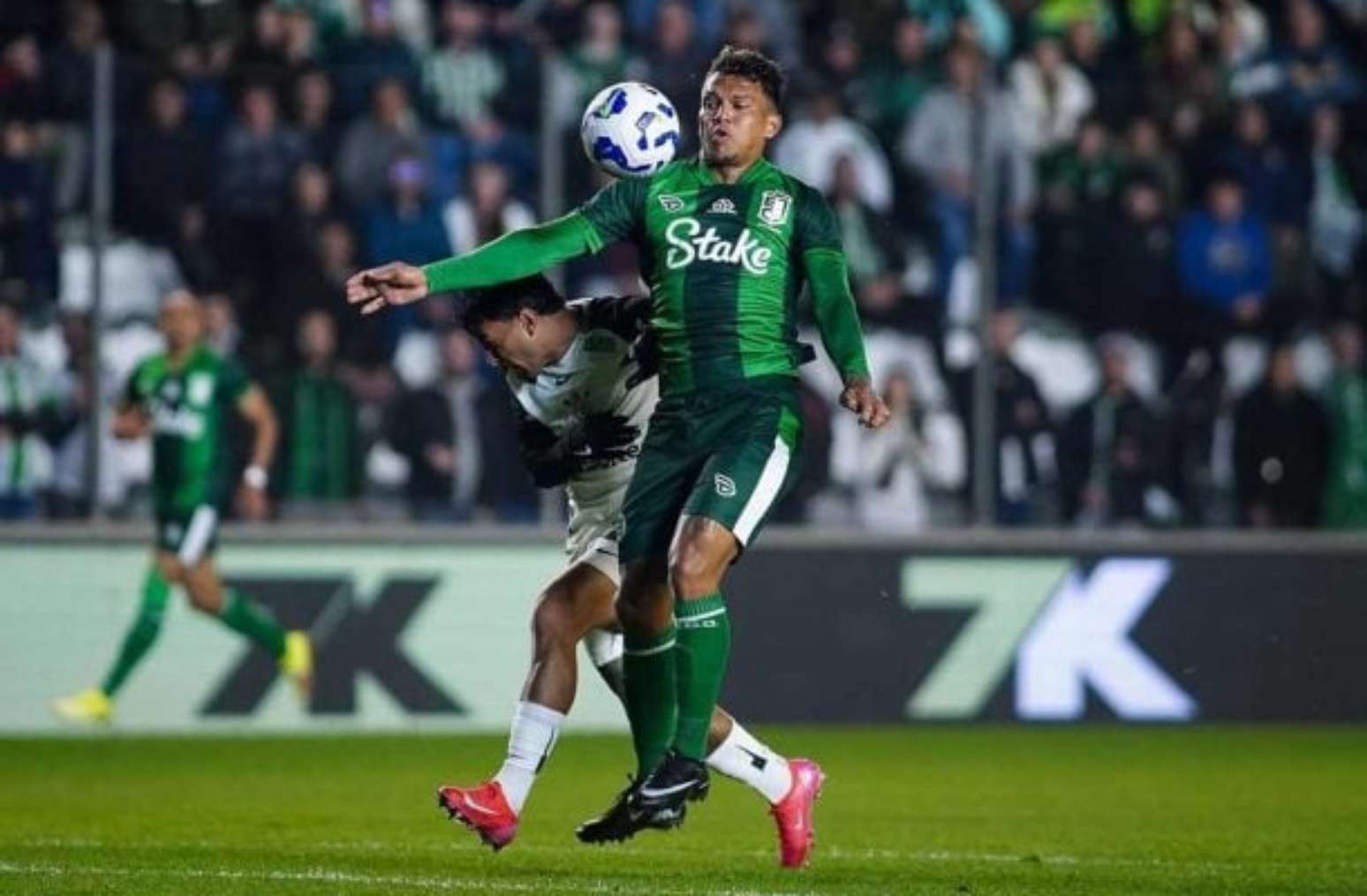 Corinthians joga mal e perde para o Juventude no Jaconi