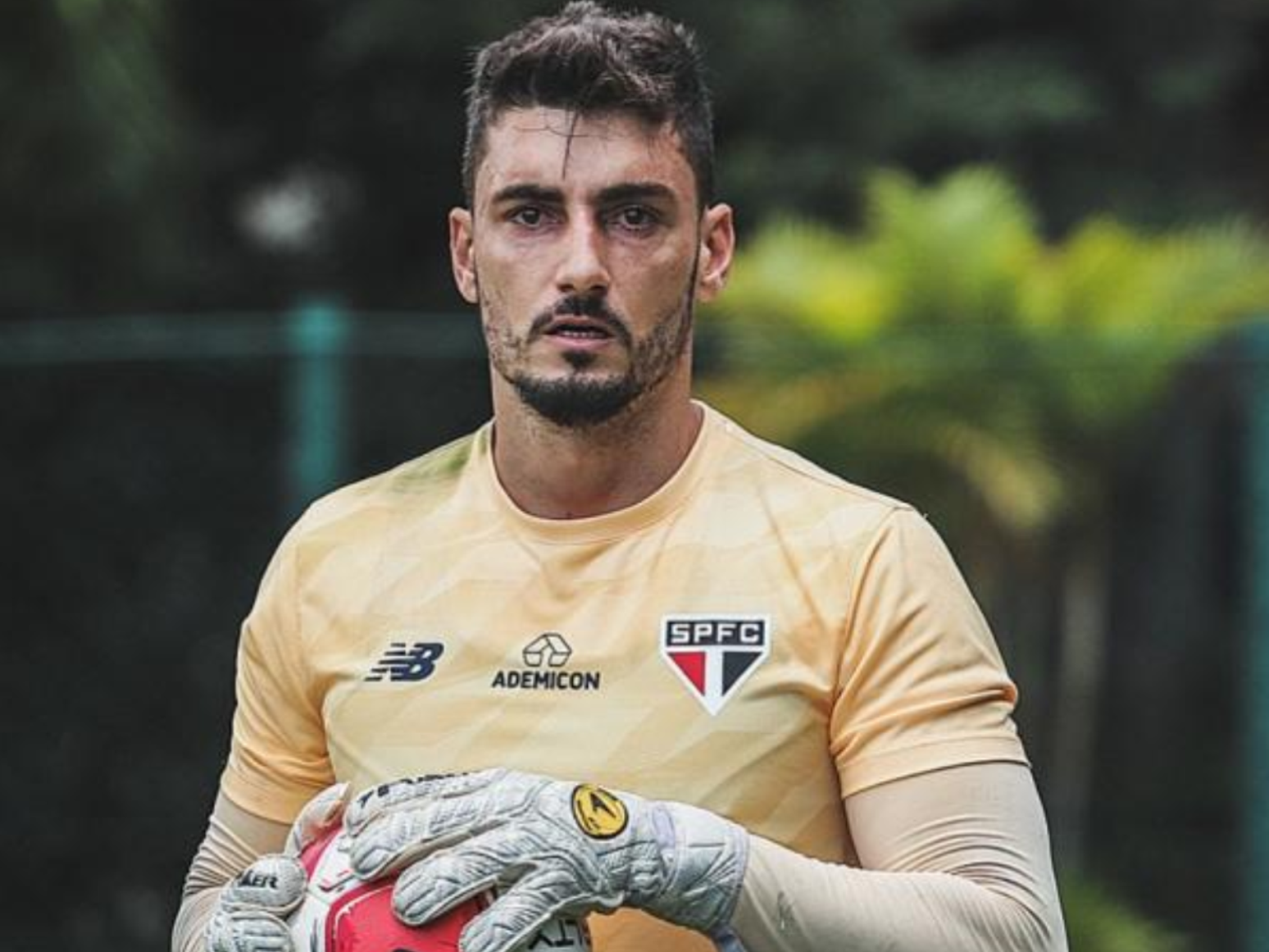 Rafael faz comparação envolvendo o elenco do São Paulo: "De todos os ...