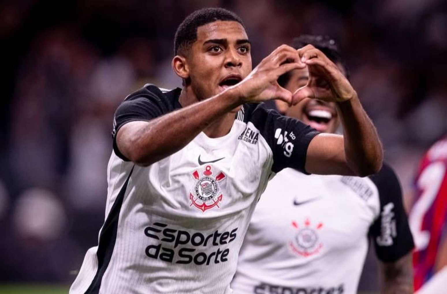 Gui Negão decide, Corinthians vence o Athletico fora de casa e larga em ...