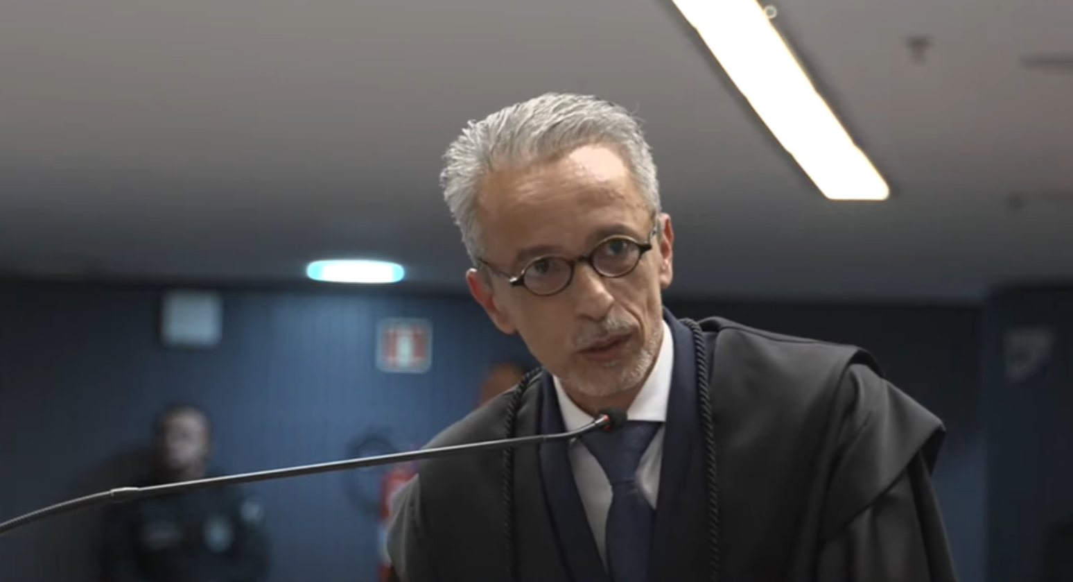 Defesa de Mauro Cid pede ao STF benefícios integrais da delação premiada