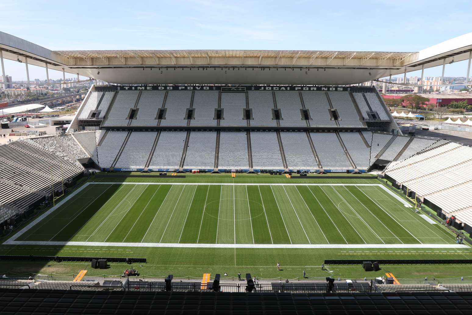 Gramado polêmico da Neo Química Arena volta aos holofotes com NFL 2025