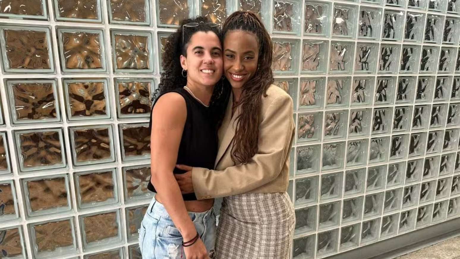 Talíz, do 'Estrela da Casa', revela relacionamento com a esposa: 'É ...