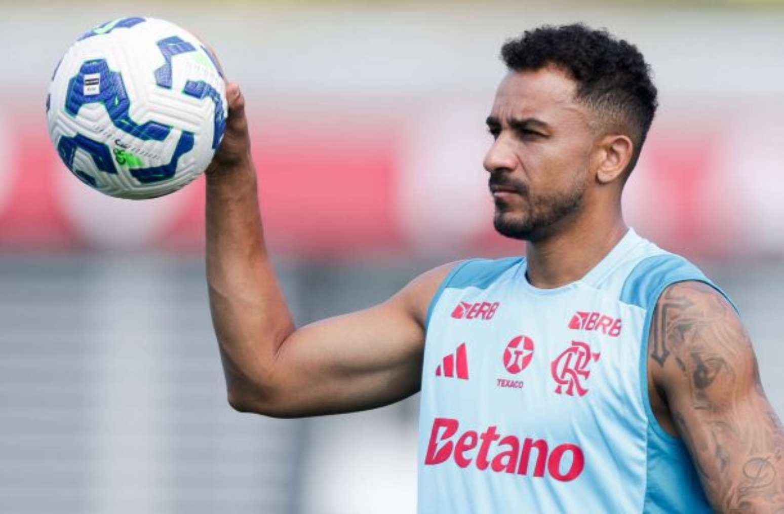 Como Danilo pode ser importante em retorno ao time do Flamengo