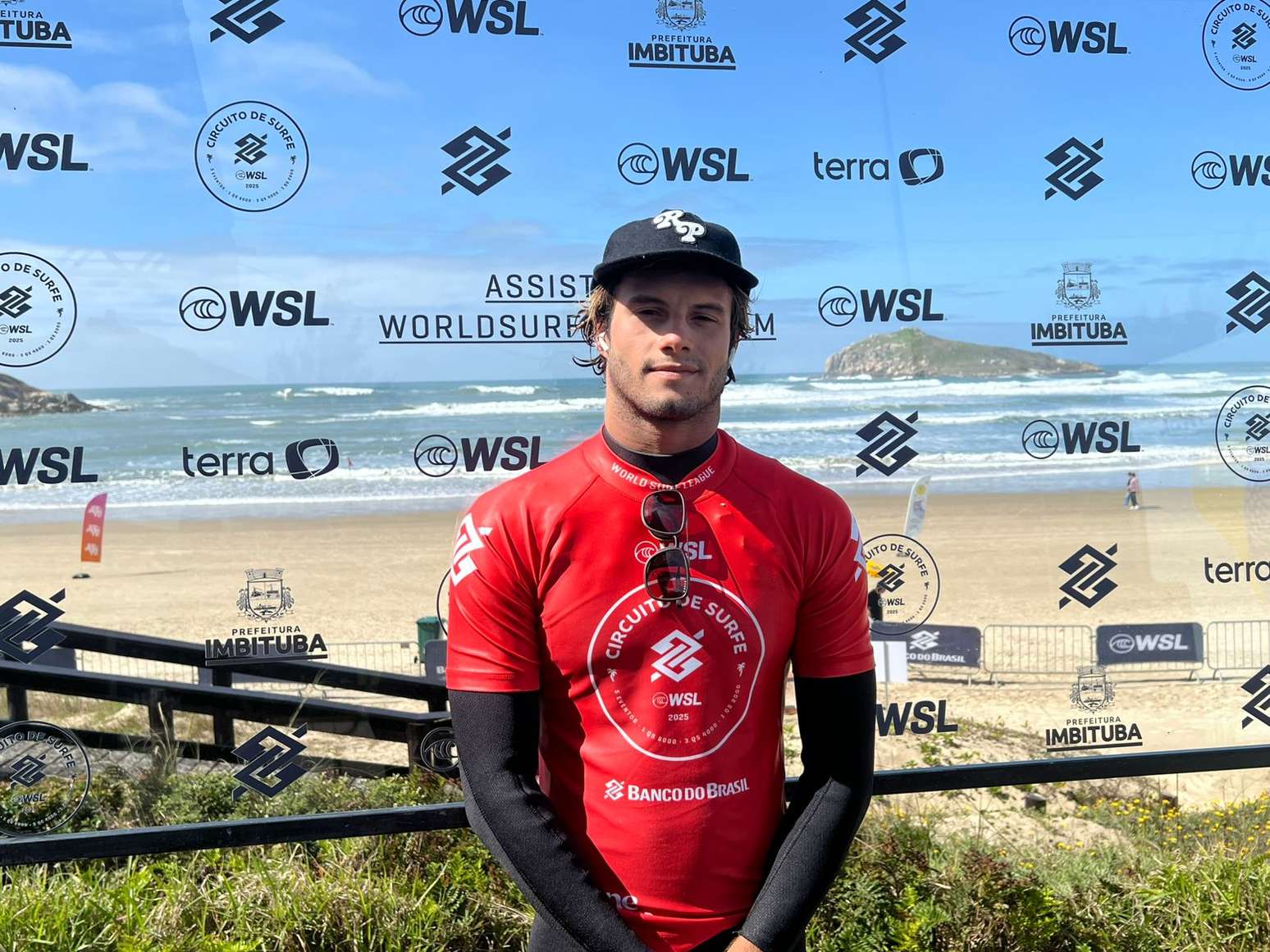 Vice no ranking, Mateus Herdy não sente peso da torcida: 'Só quero surfar'