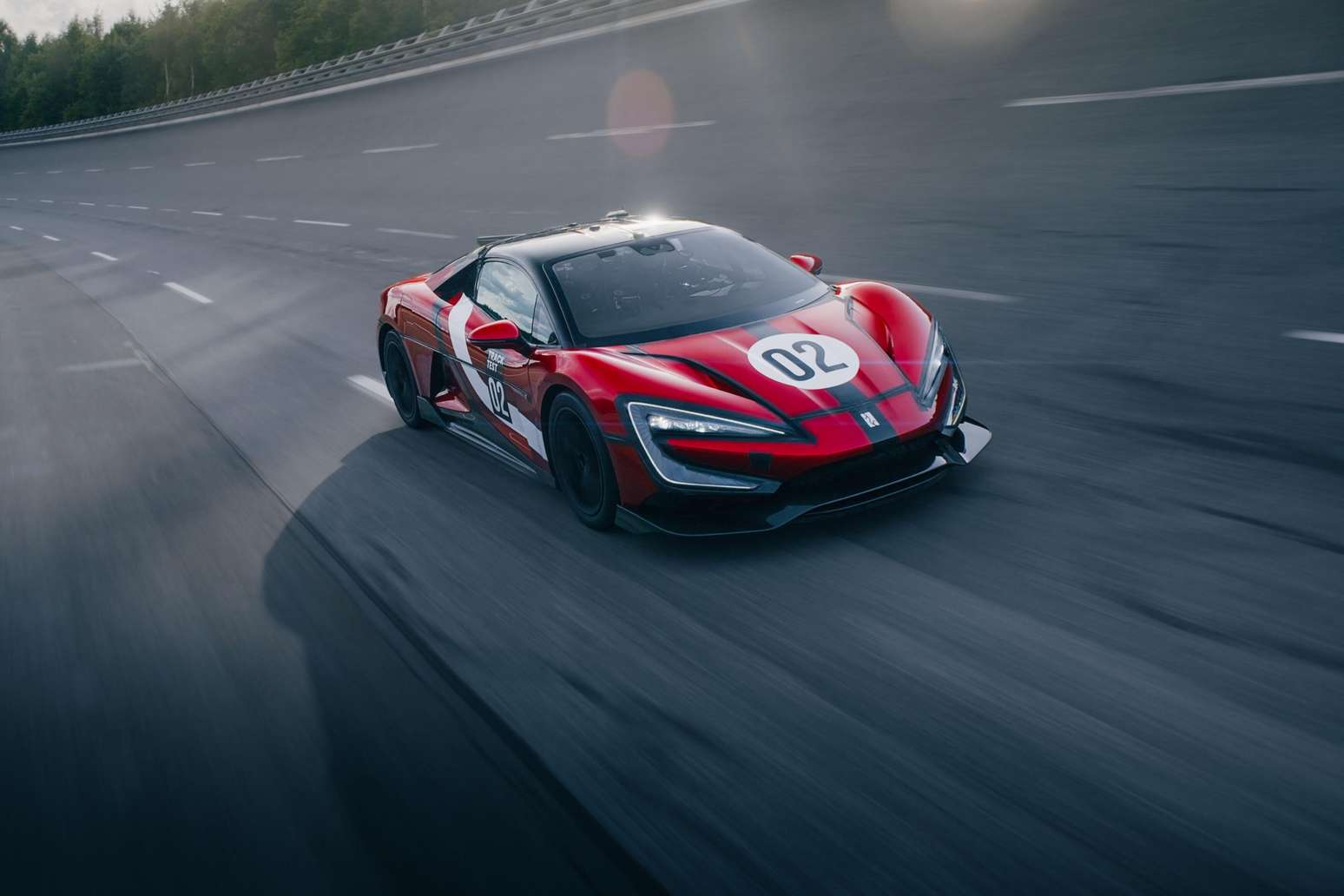 BYD Yangwang U9 Xtreme bate recorde mundial a 496 km/h