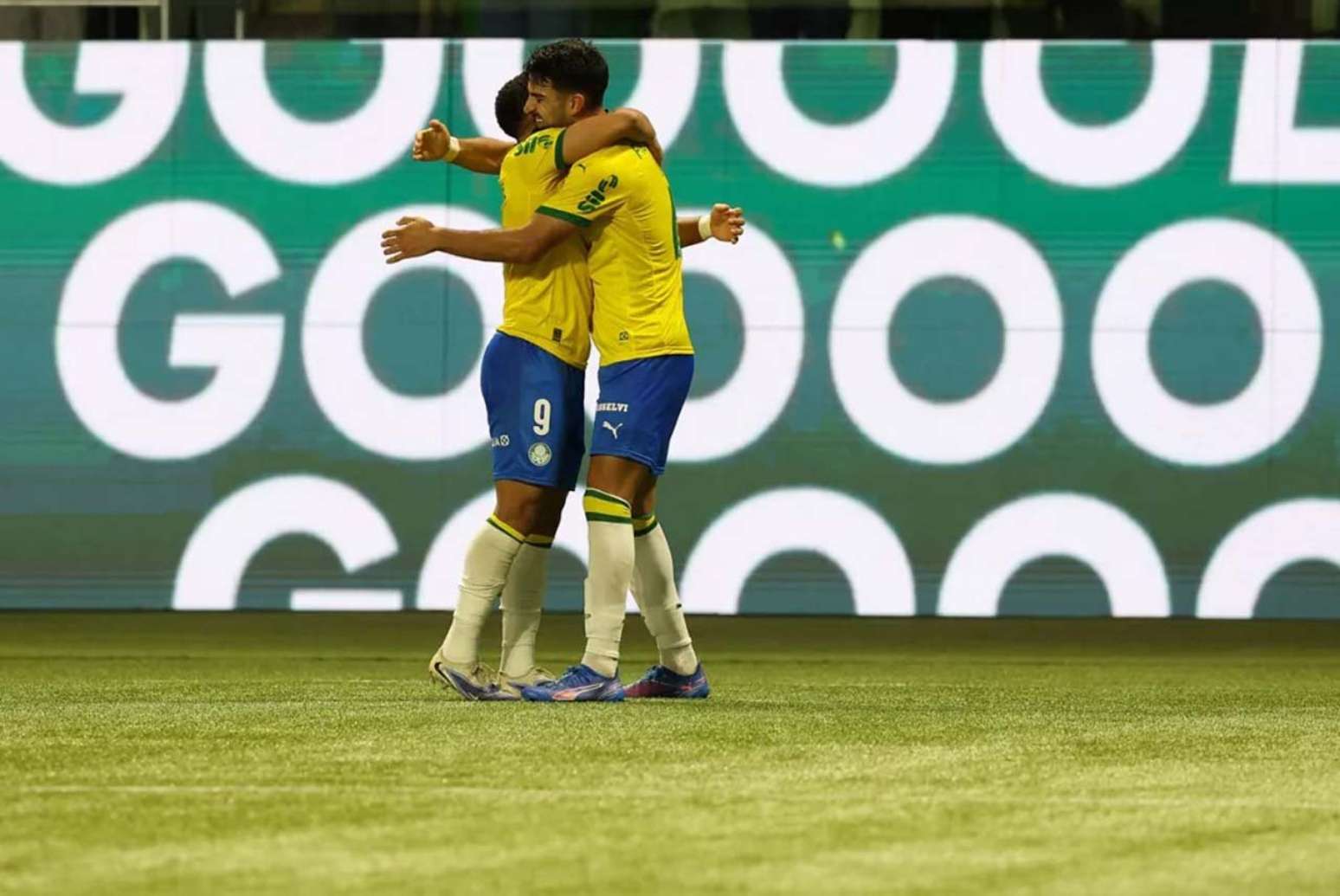 Dupla Flaco-Roque participa de mais de 80% dos gols do Palmeiras após ...