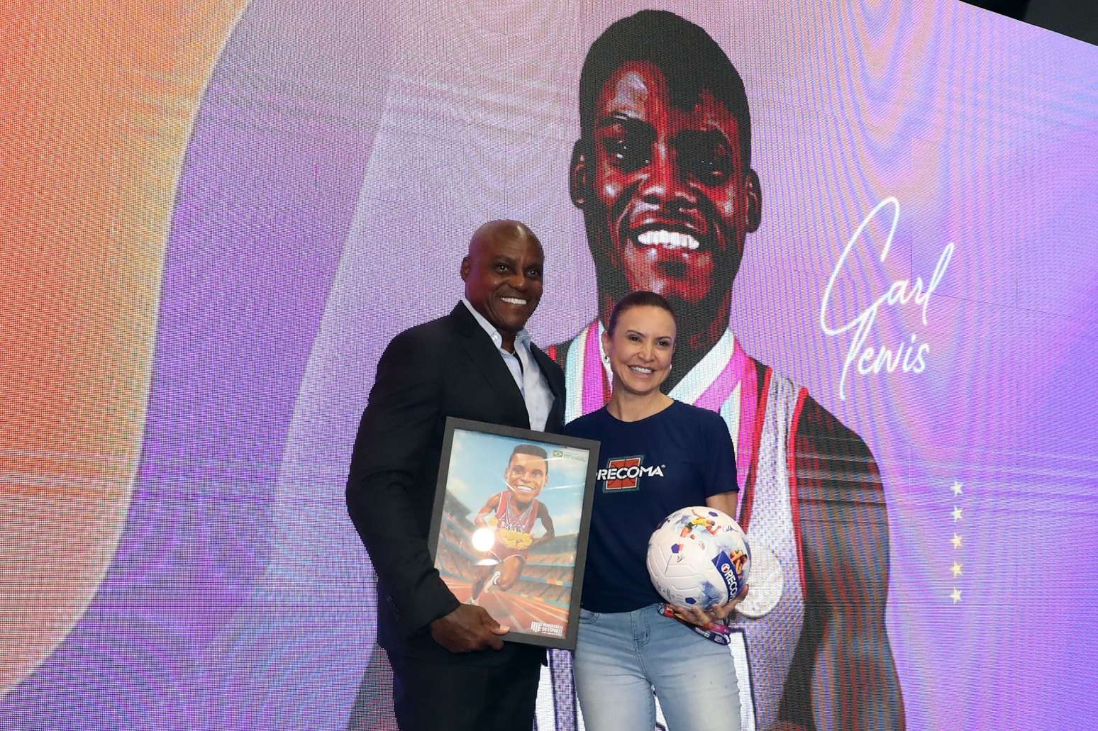 Encontro histórico: Maurren Maggi e Carl Lewis brilham na COB Expo