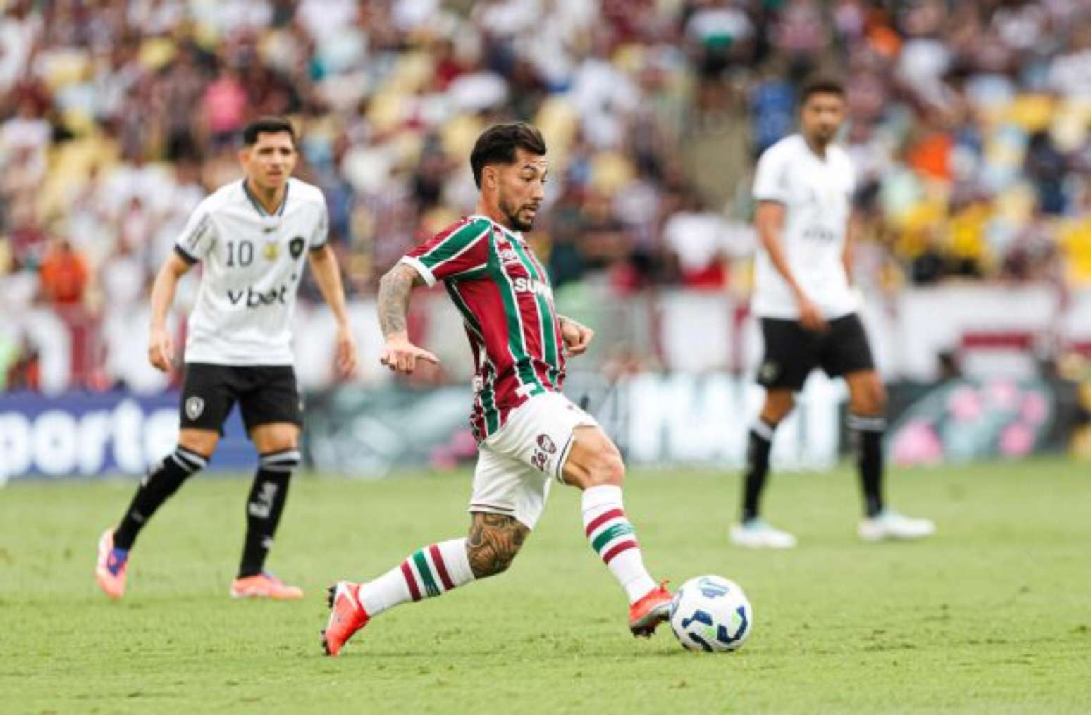 Lucho Acosta ganha moral com a chegada de Zubeldía ao Fluminense ...