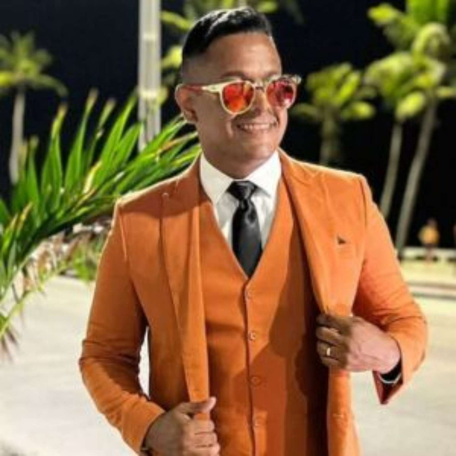 Quem é MC Sheldon? conheça cantor destaque em reality de Anderson Neiff