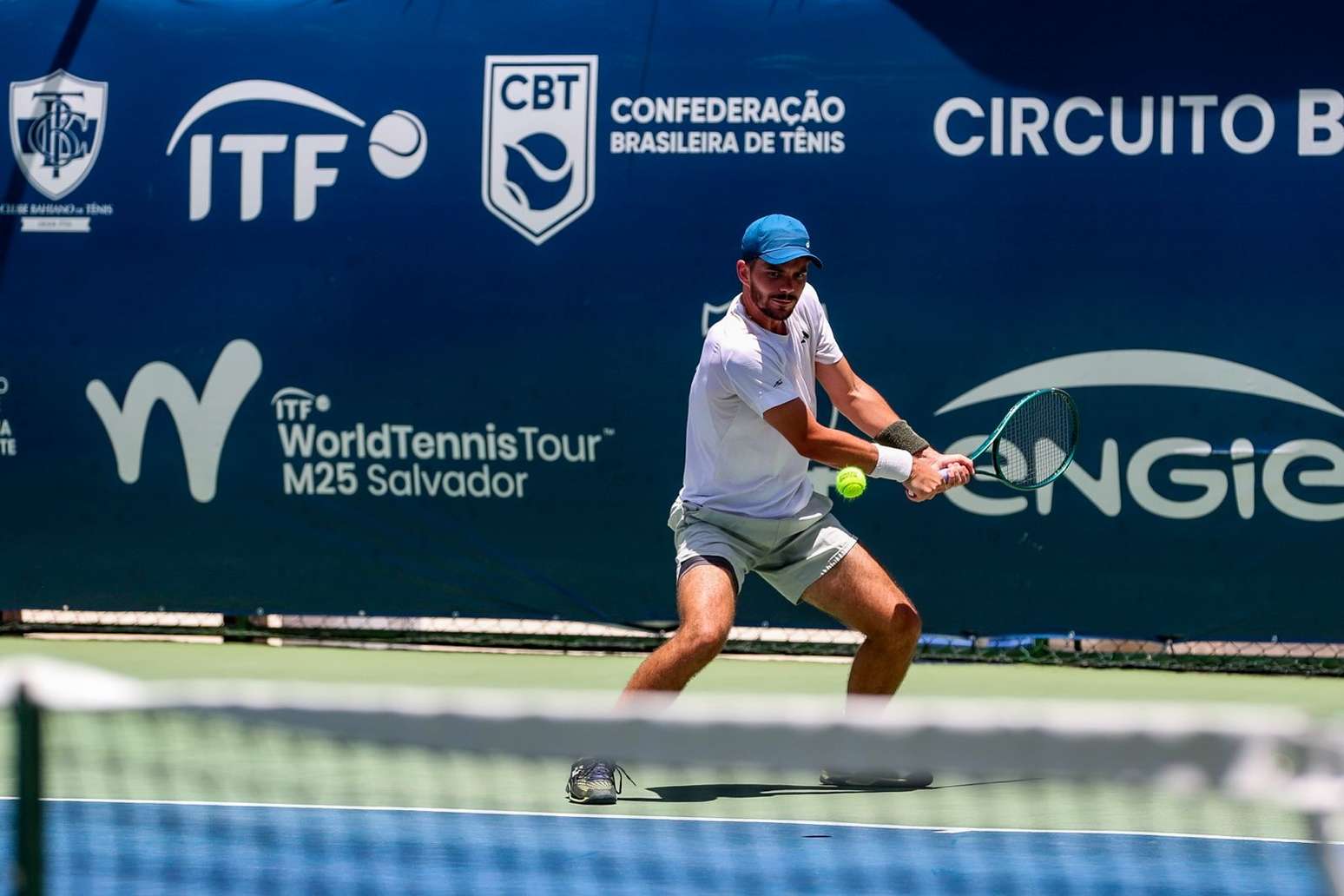 Baiano Natan Rodrigues arrasa e desafia favorito no M25 de Salvador