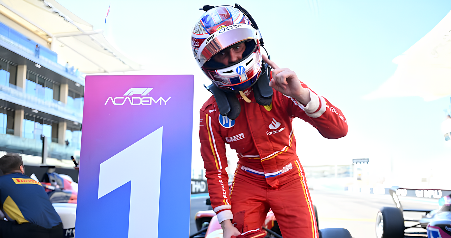 F1 Academy: Weug supera Pin e vence em Singapura
