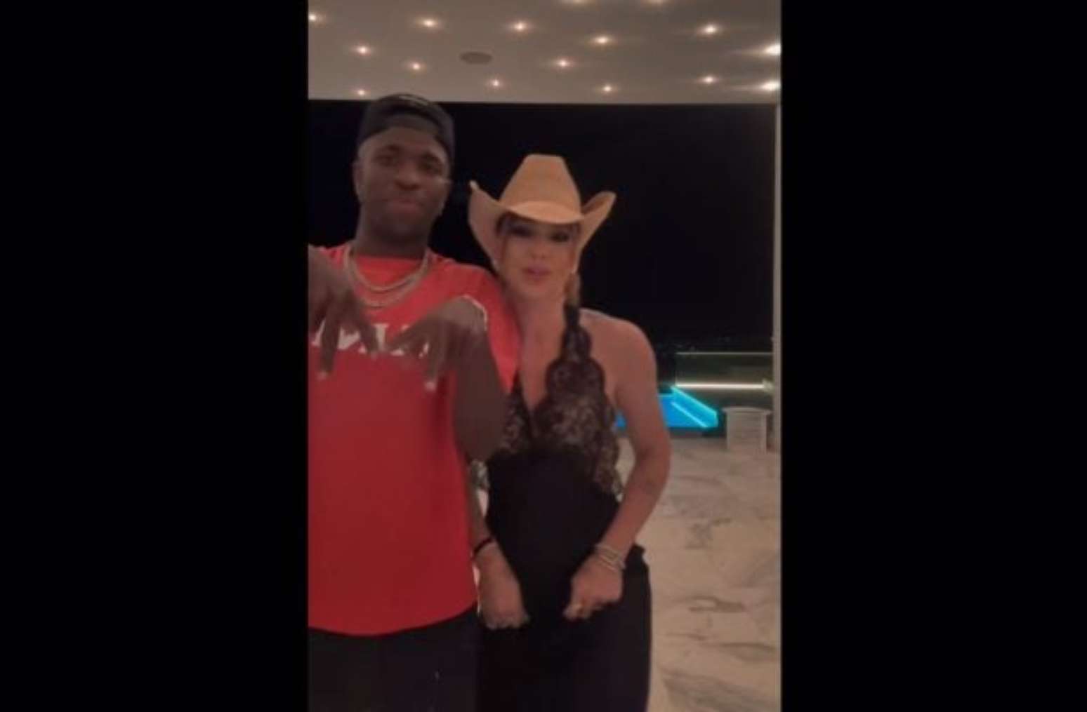 Assumidos? Vini Jr faz primeira aparição com Virgínia Fonseca nas redes ...