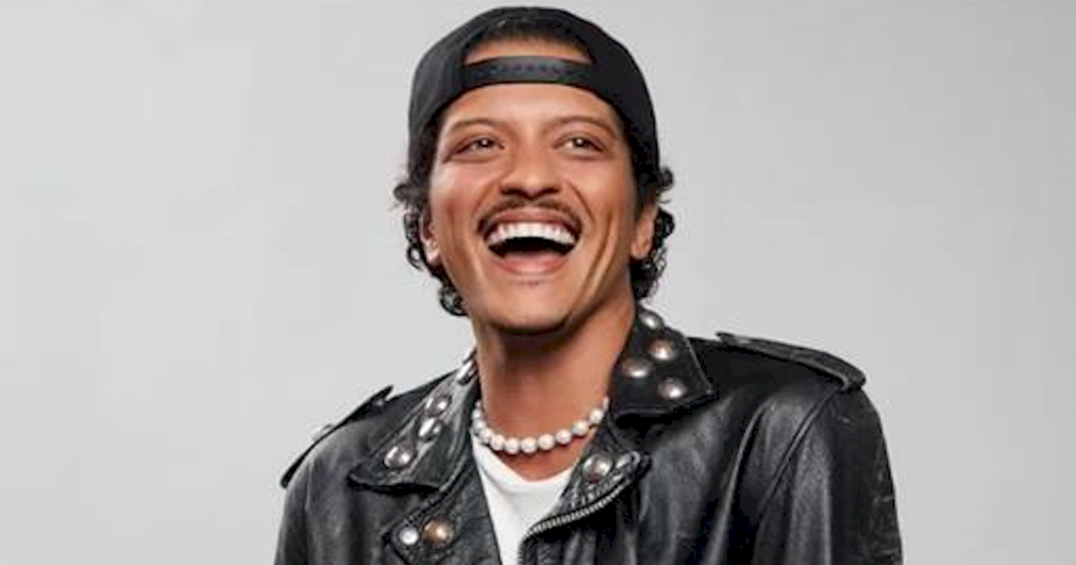 Bruno Mars completa 40 anos: saiba quais são as 10 músicas mais ouvidas ...
