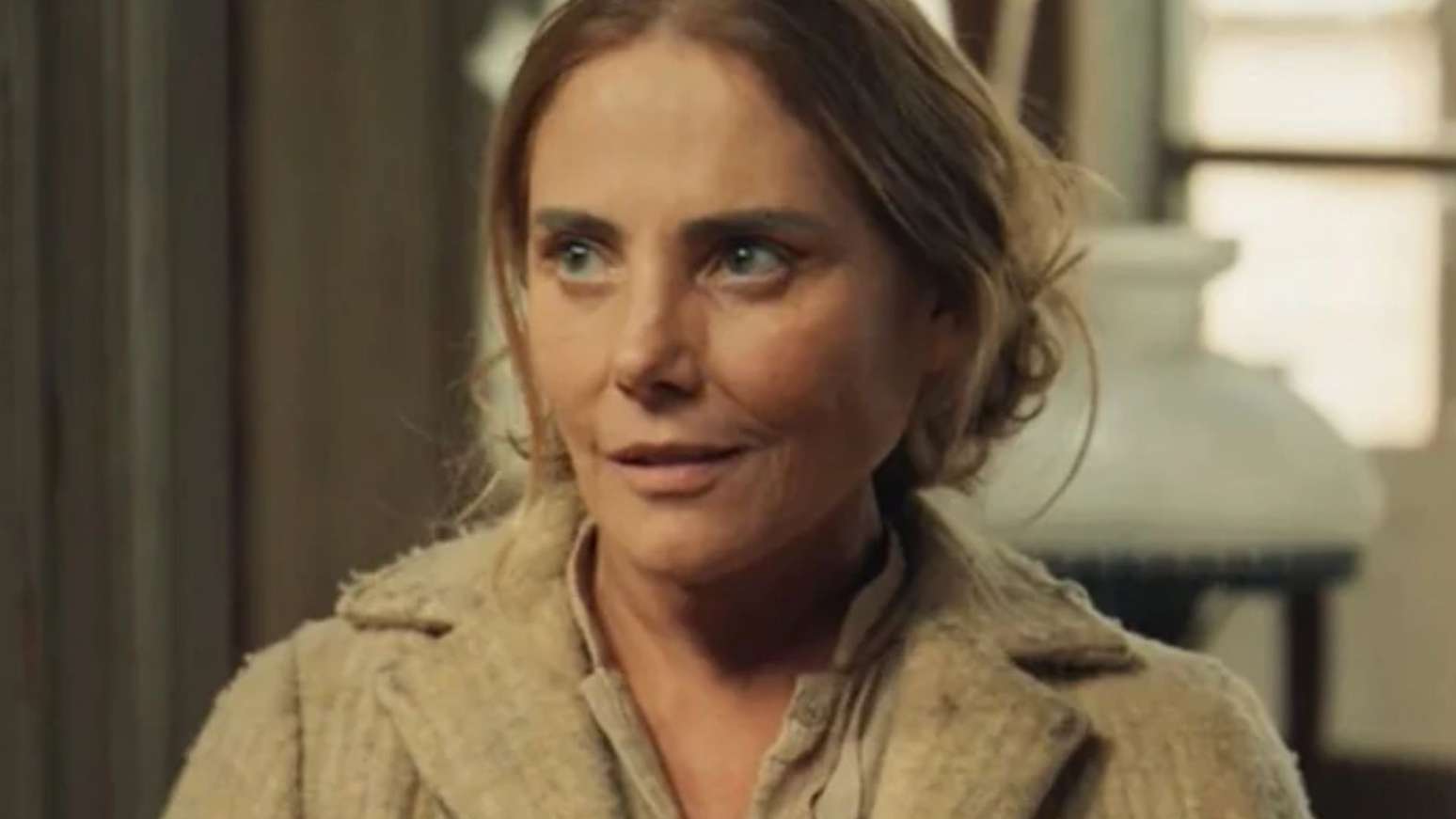 Zulma prova do próprio veneno e é enganada em 'Êta Mundo Melhor!'