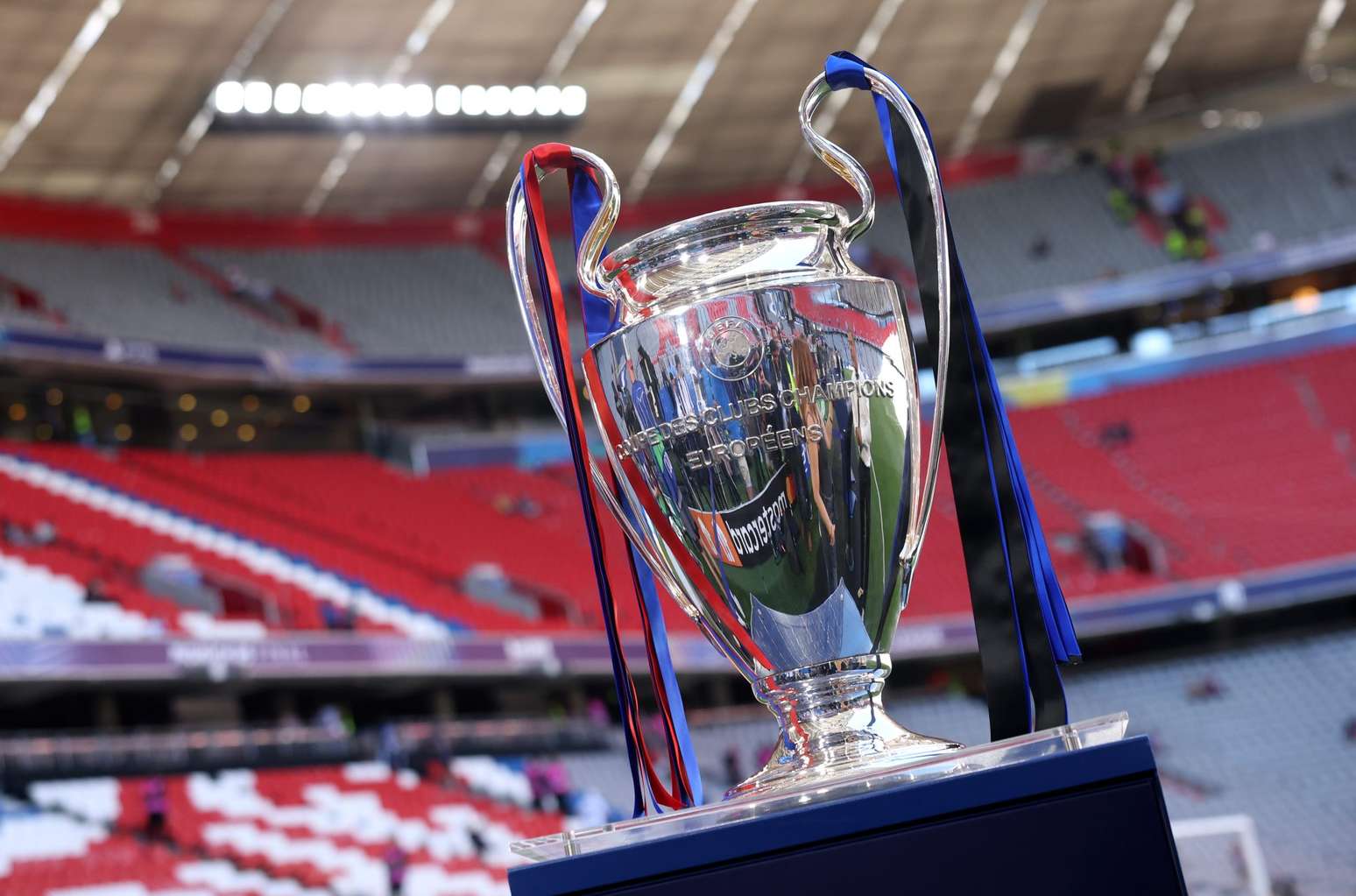 Empresa de streaming pode comprar os direitos da Champions League