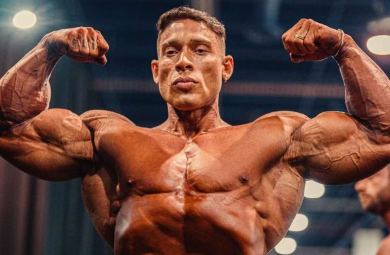 Ramon Dino faz história: Primeiro brasileiro campeão na Classic Physique