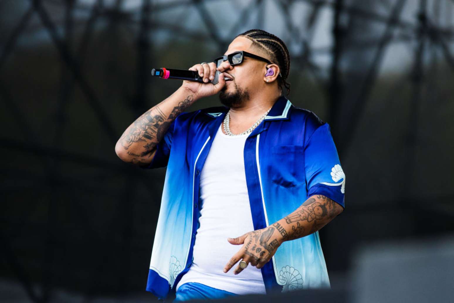 Luccas Carlos anuncia versão deluxe de 'Busco Romance Love Show'