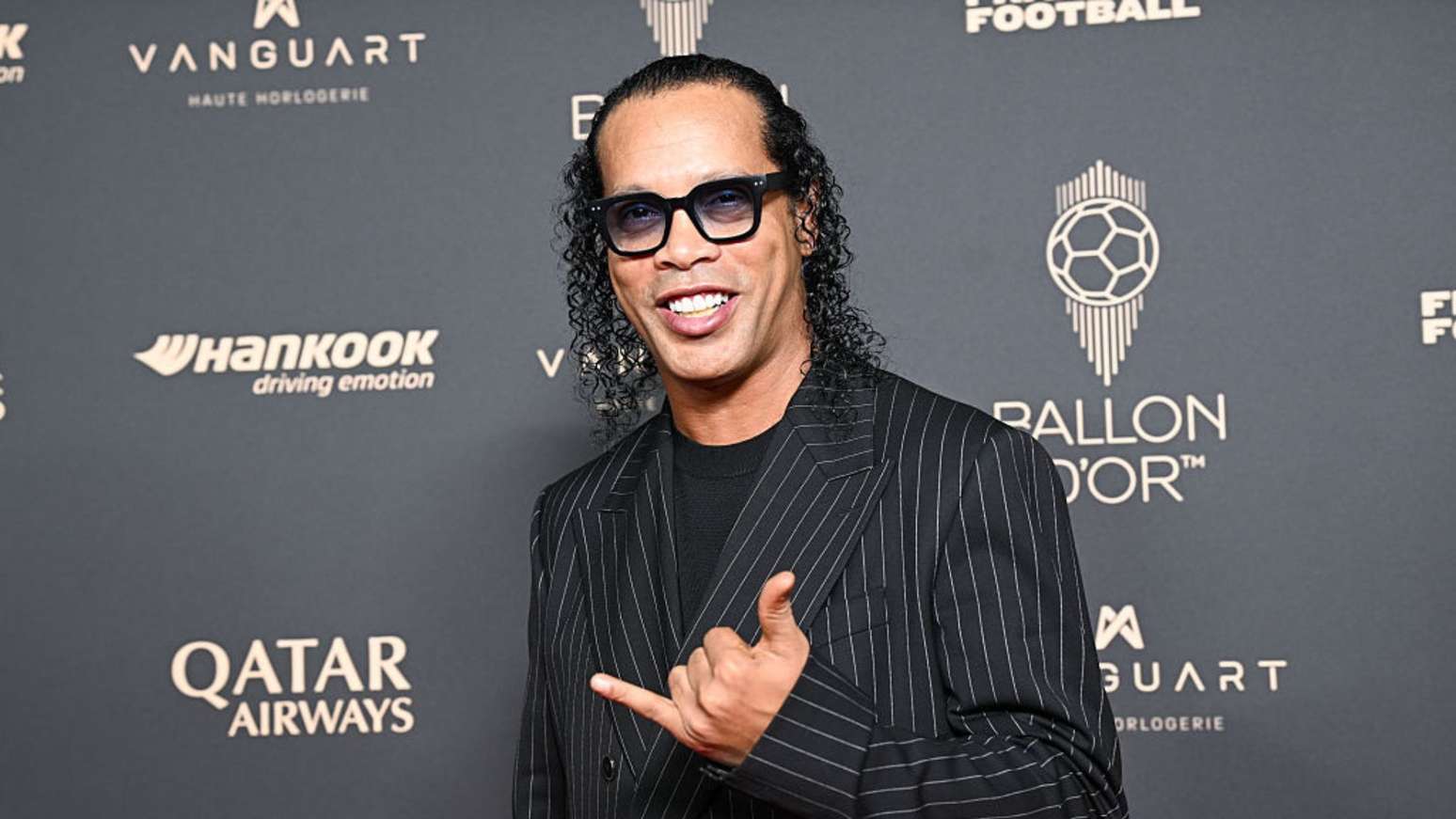 Ronaldinho Gaúcho lança álbum e aposta na carreira musical