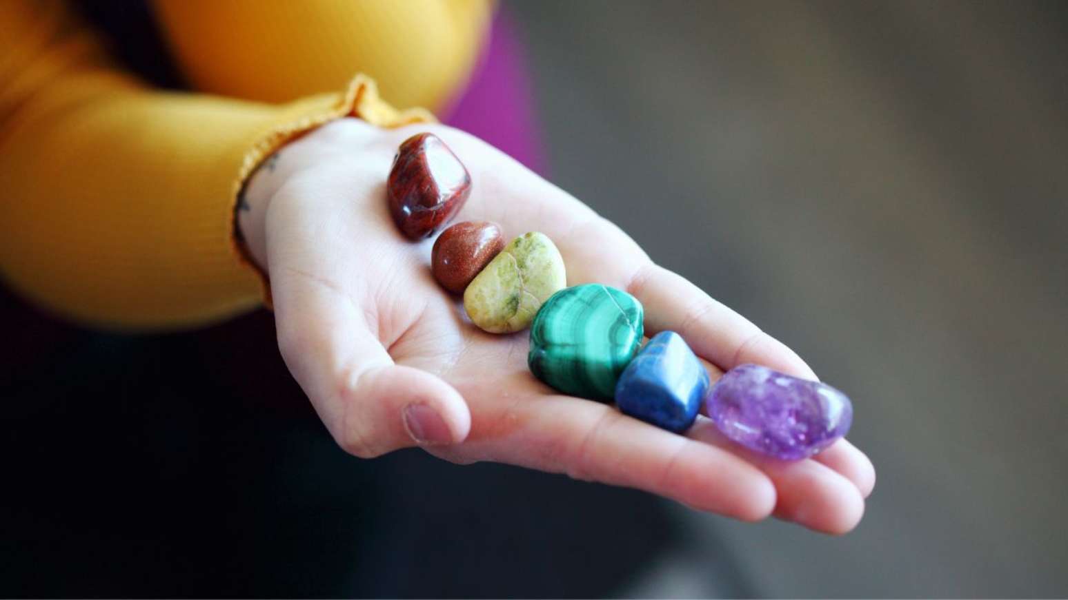 Quais são os 7 chakras do nosso corpo e como equilibrá-los?