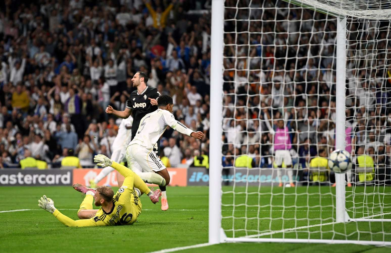 Real Madrid vence a Juventus em reedição de final de Champions