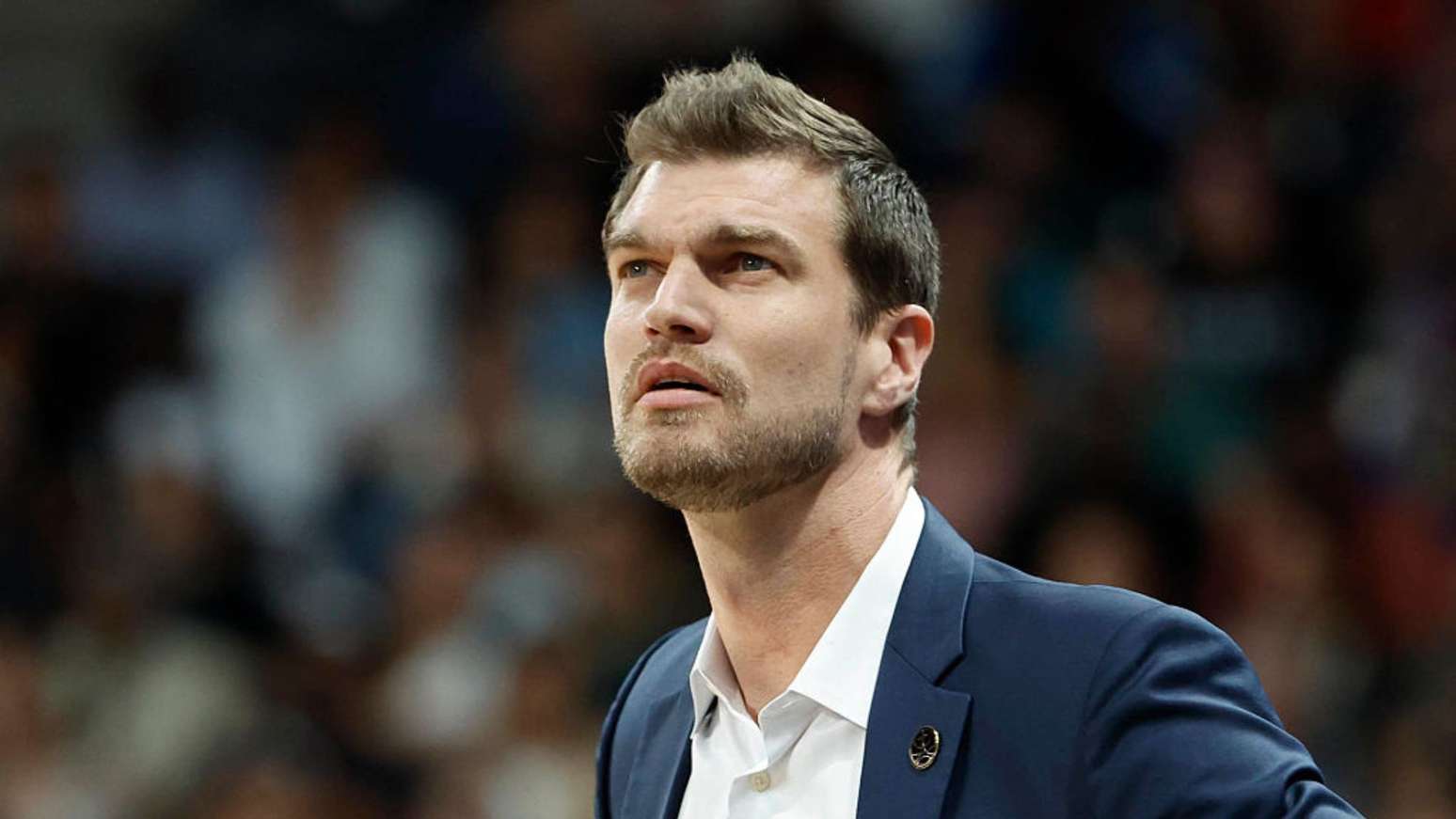 Tiago Splitter faz história e assume comando de time na NBA
