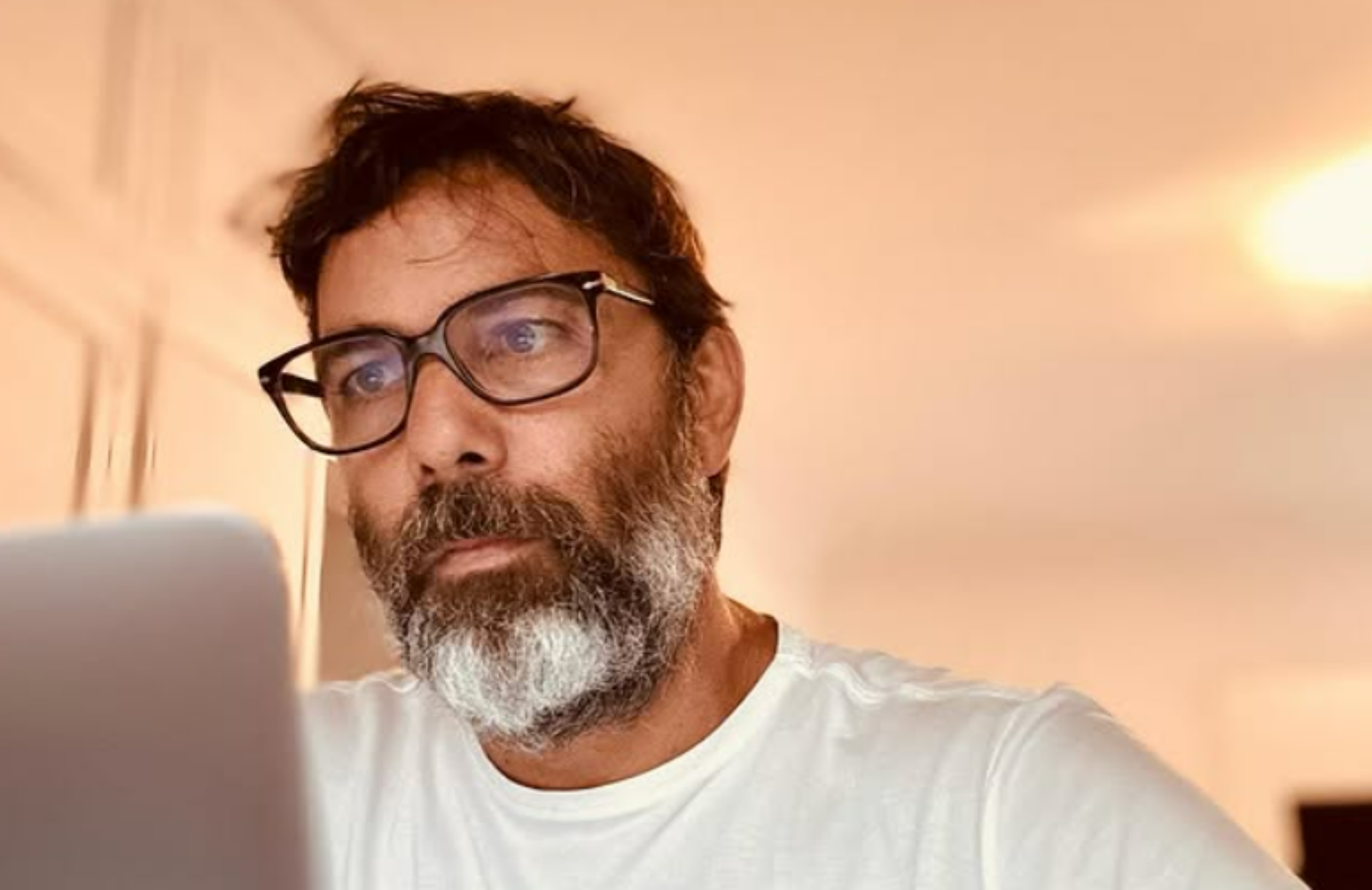 Marcelo Faria revela drama com herpes-zóster e alerta sobre sintomas