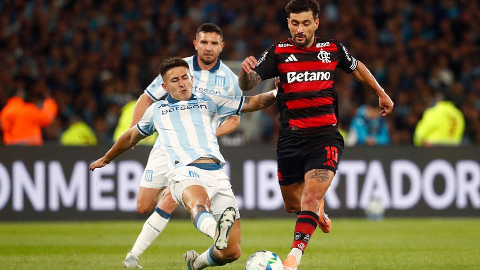 Flamengo empata com o Racing e vai à final da Libertadores
