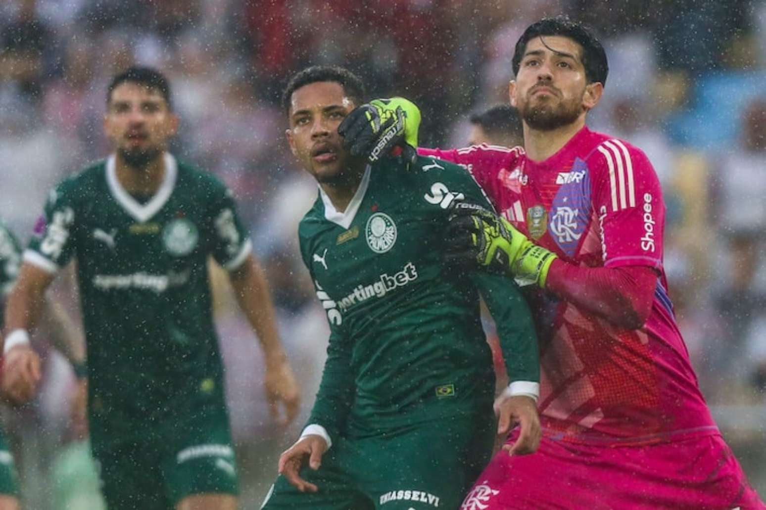 Palmeiras e Flamengo jogarão a cada quatro dias em maratona antes de ...