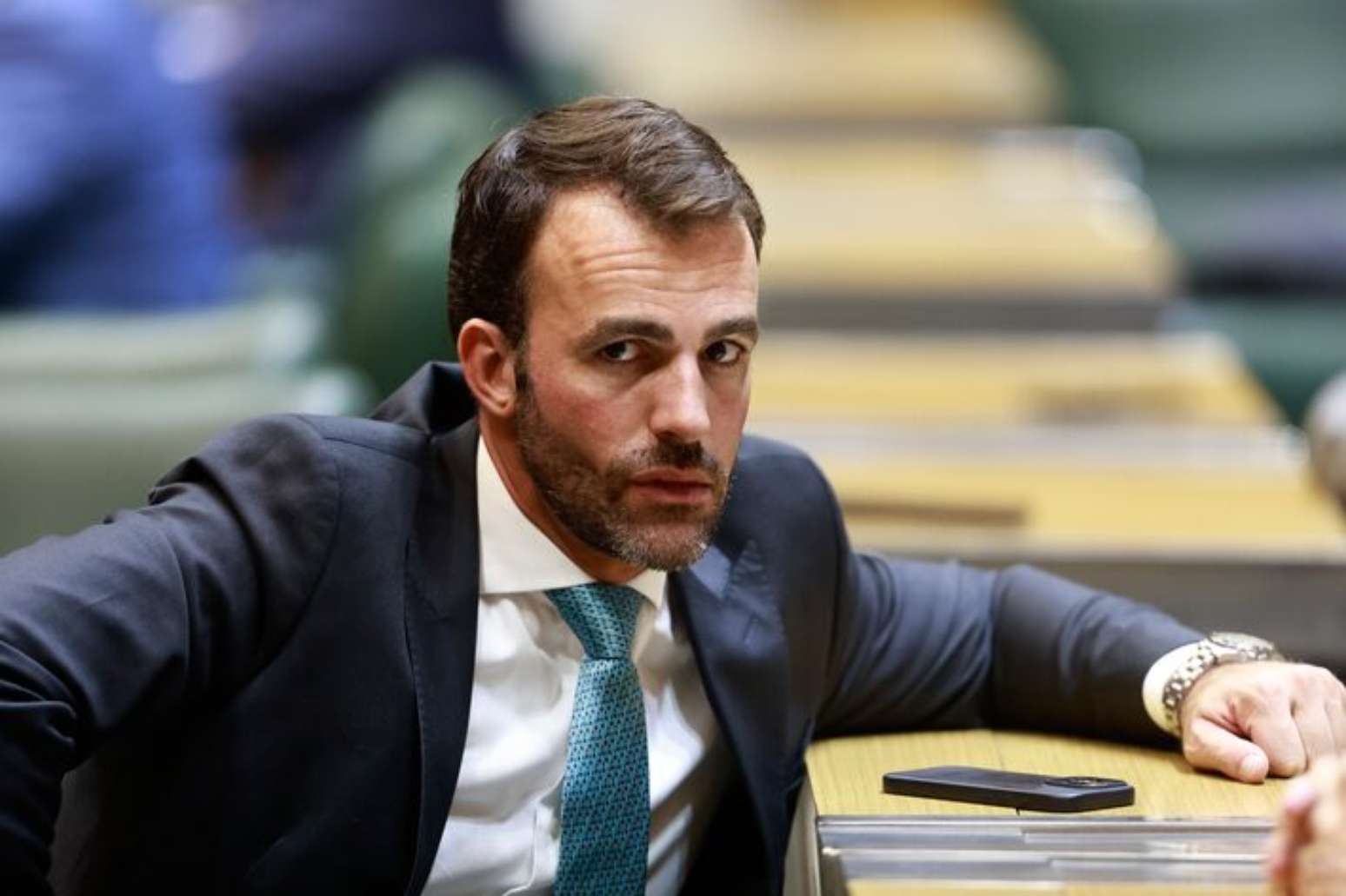 Deputado Lucas Bove vira réu por violência doméstica e perseguição ...