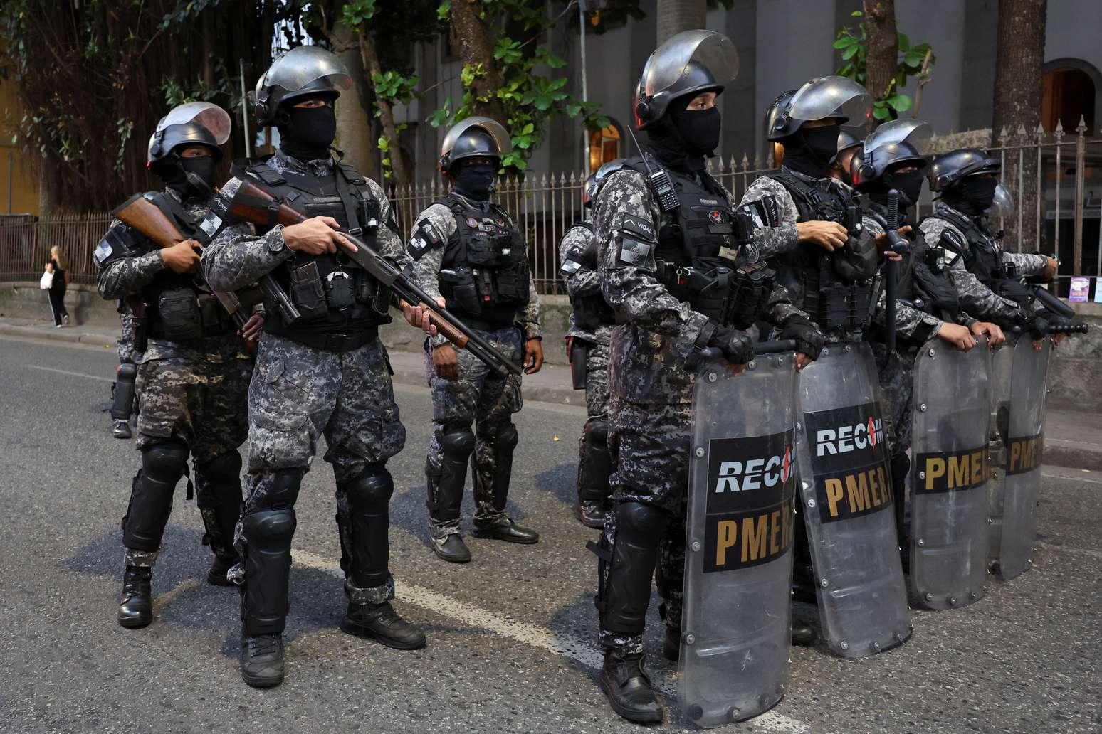 EUA venderam fuzis de precisão para Bope do Rio no ano passado