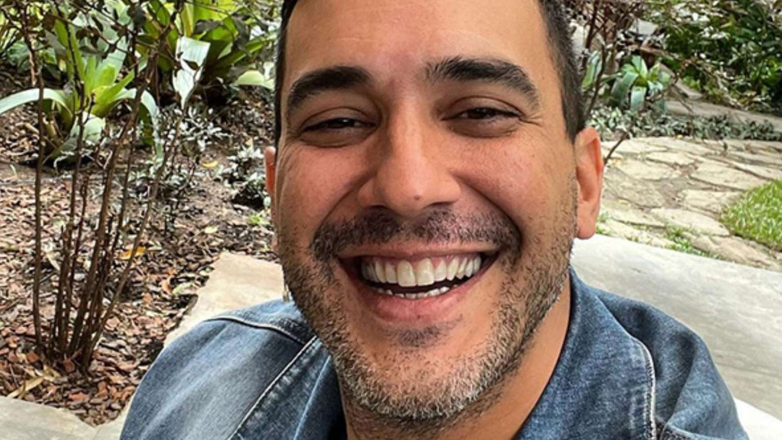 André Marques revela verdadeiro motivo de estar solteiro: 'Decepcionei'