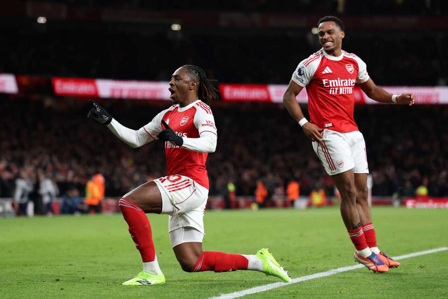 Richarlison faz gol antológico, mas Tottenham é goleado pelo Arsenal ...
