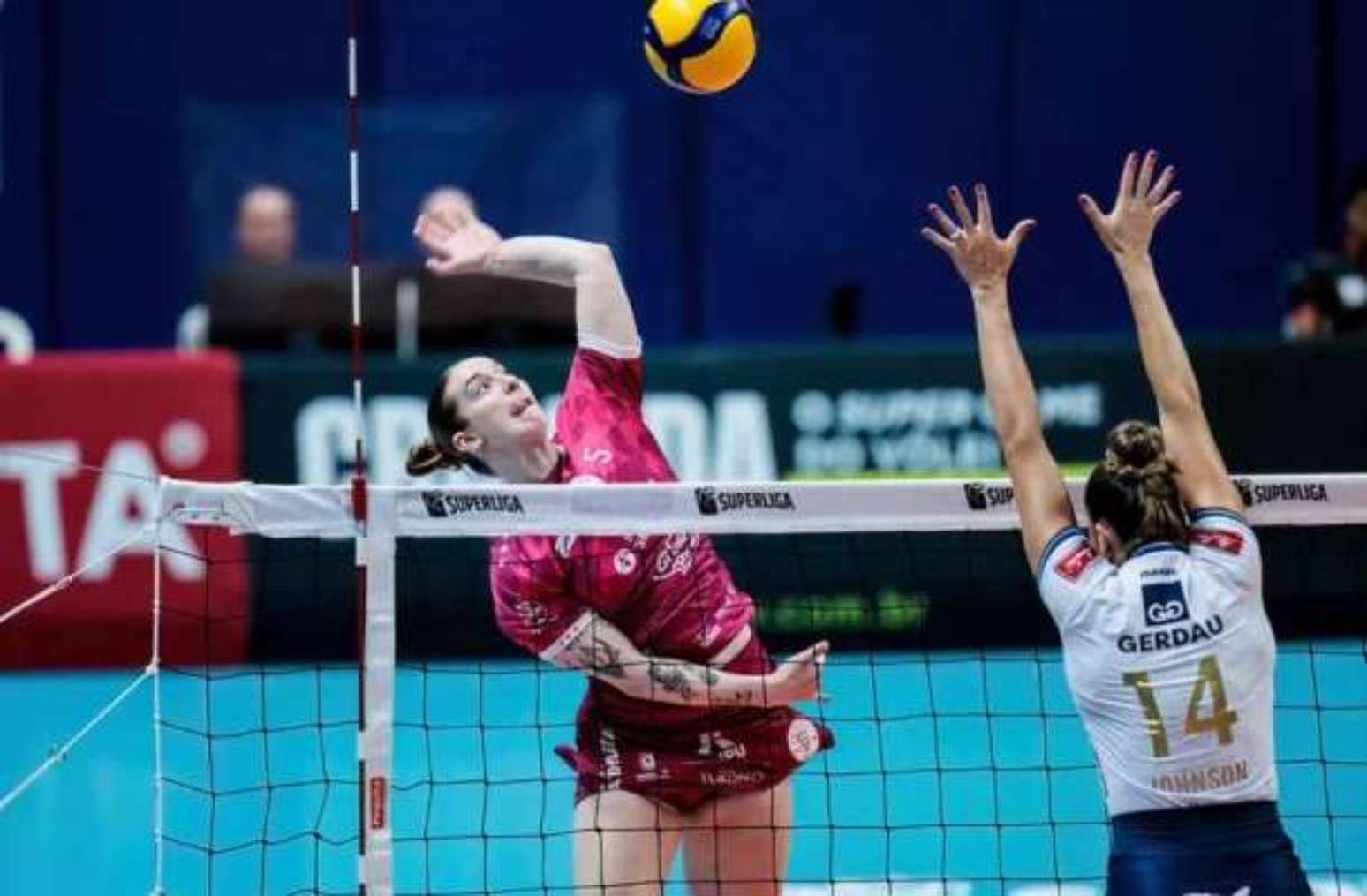 Minas bate Maringá, pula para a ponta da Superliga, e seca Osasco ...