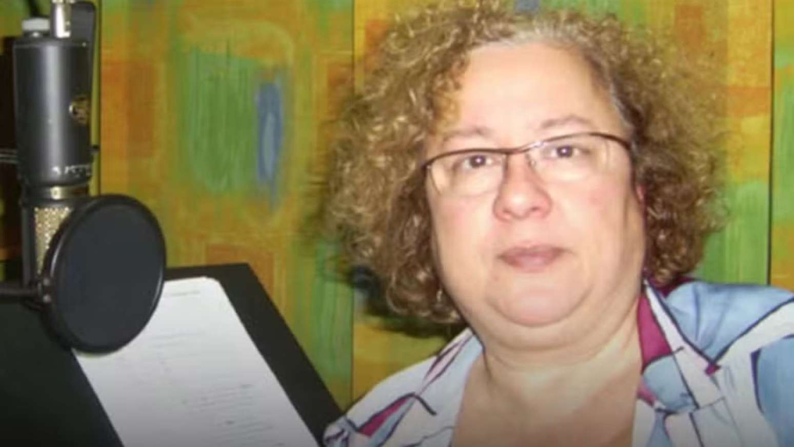 Morre Denise Simonetto, voz de Punky e estrelas como Julia Roberts e ...