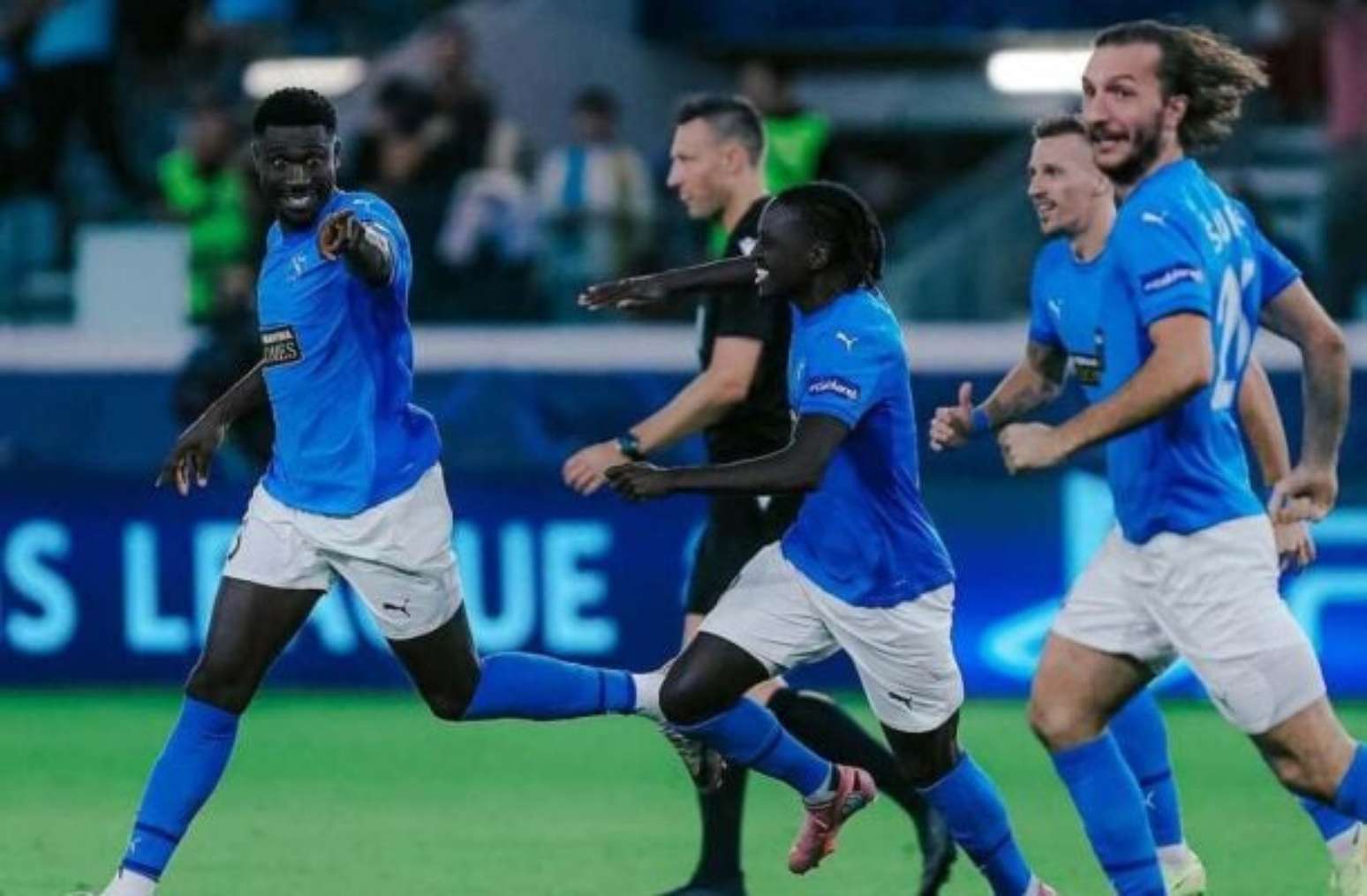 Pafos arranca empate do Monaco com gol de David Luiz na Champions