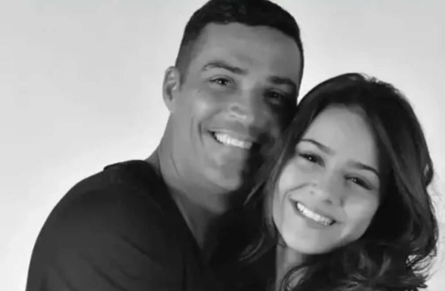 Atriz de série da Netflix é filha de ex-zagueiro do Botafogo