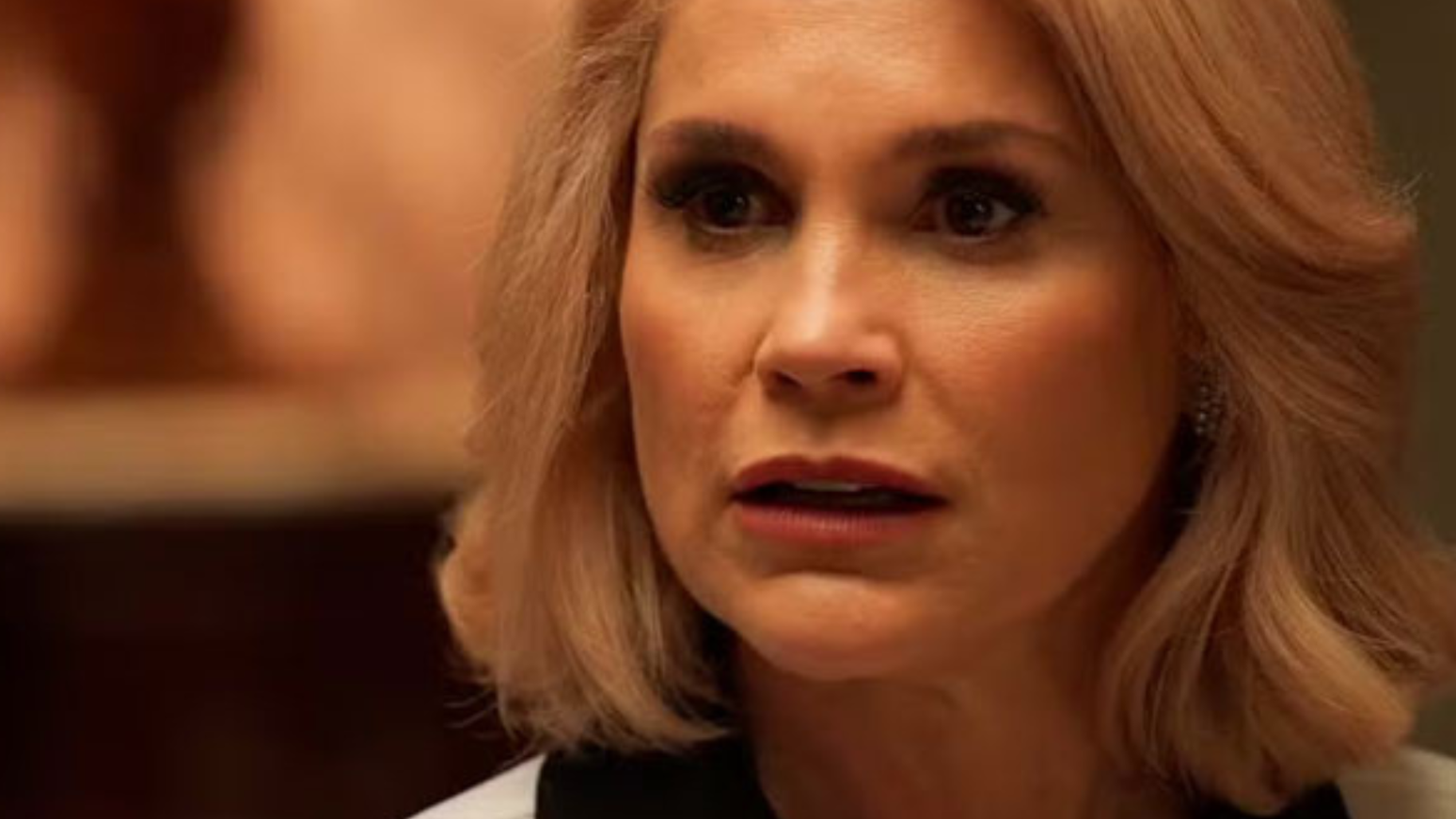 Êta Mundo Melhor!: Insistente, Sandra tenta matar Candinho de novo