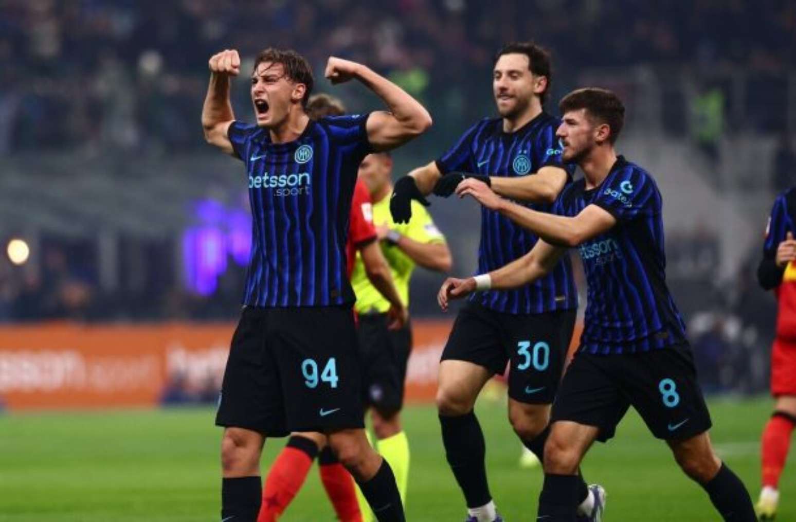 Em casa, Inter goleia o Venezia e avança na Copa da Itália