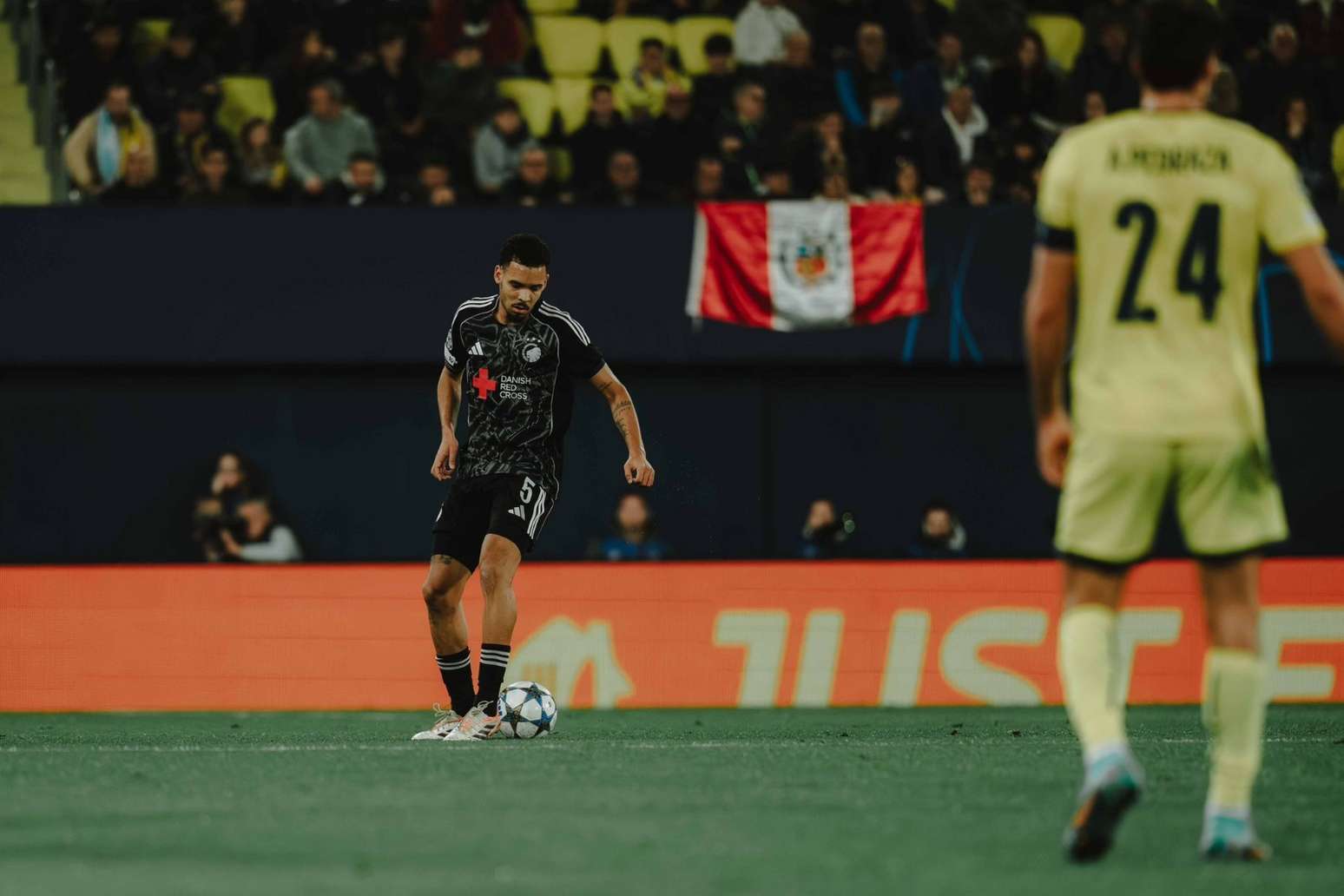Gabriel Pereira exalta sequência vitoriosa do Copenhagen na Champions ...