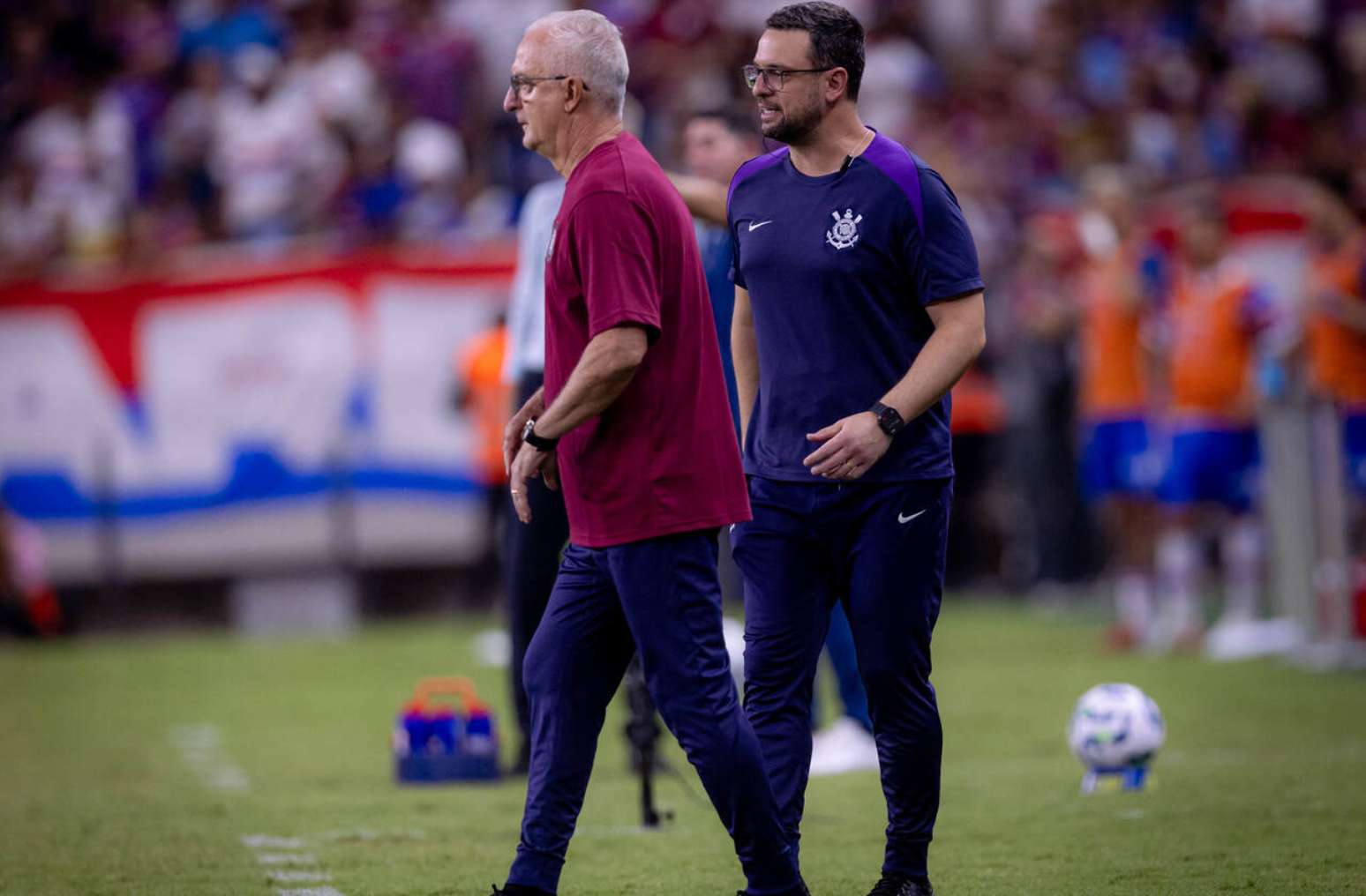 Dorival Júnior deixa de ser carrasco e vira aposta do Corinthians na ...