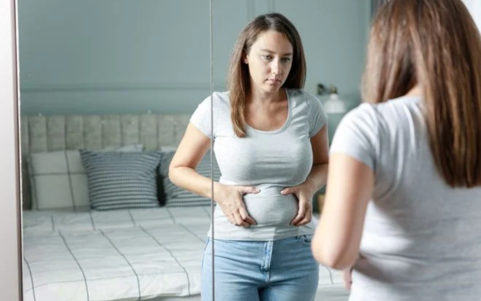 Para diferenciar inchaço e gordura abdominal, existem alguns sinais ...
