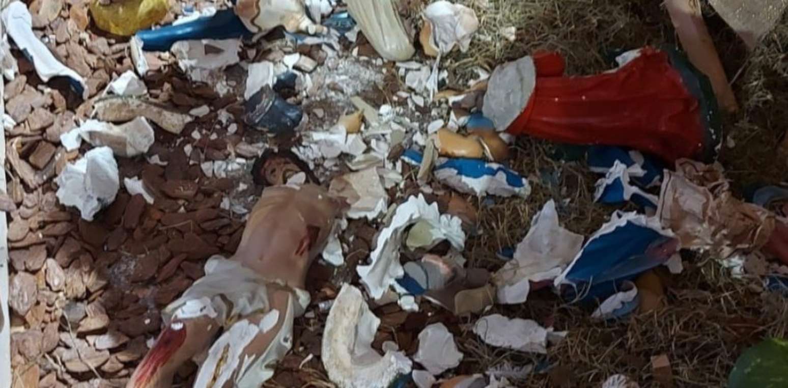 Igreja Matriz São Pedro sofre sequência de ataques e tem imagens ...