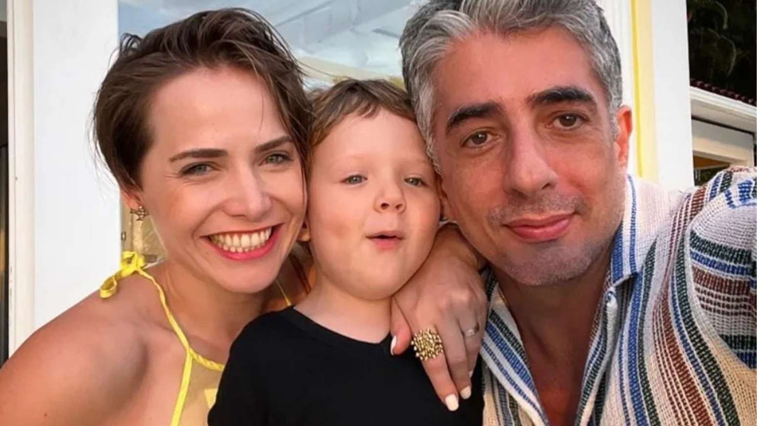 VOLTARAM! Letícia Colin reata casamento com Michel Melamed