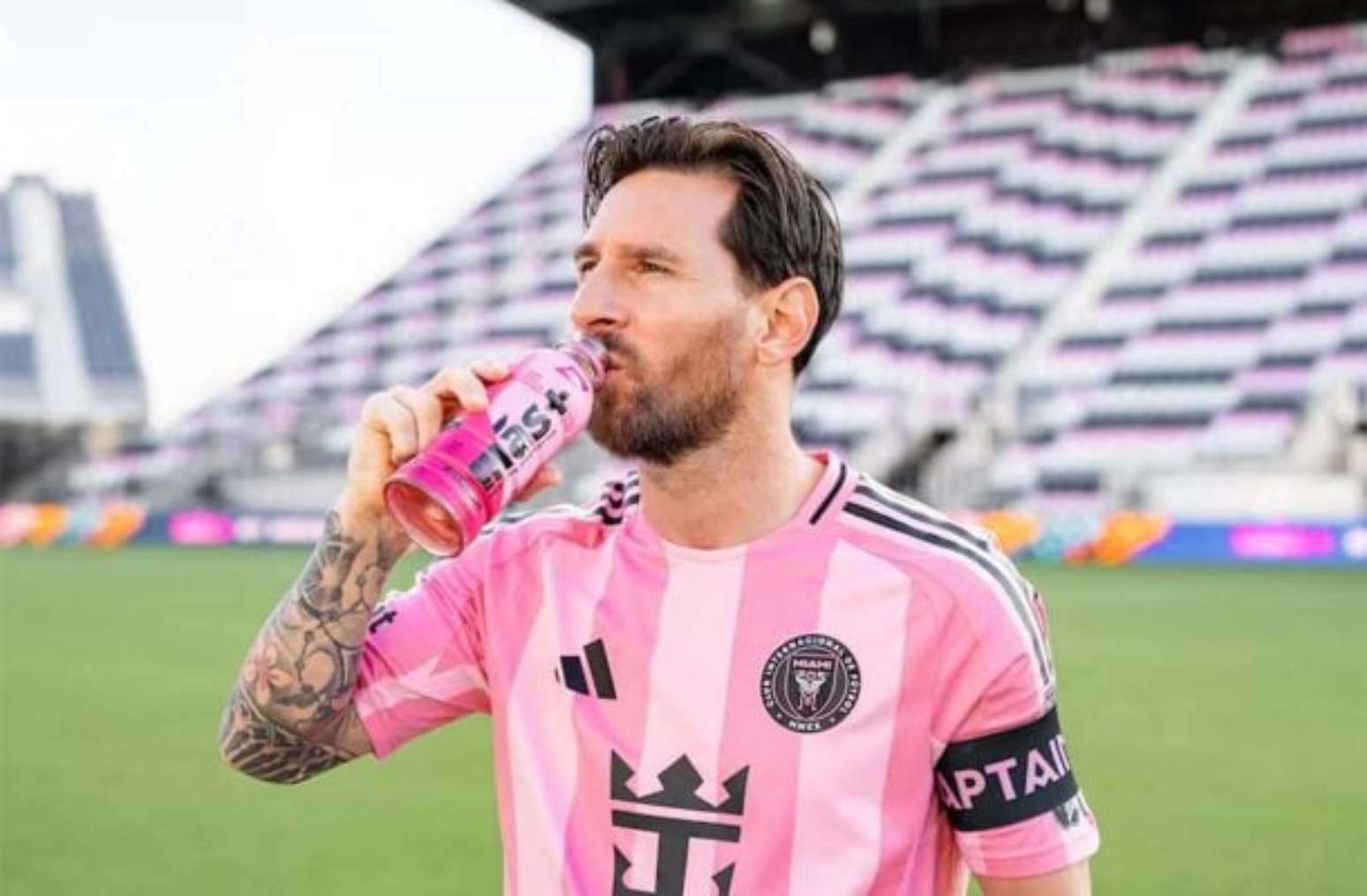 Empresas ligadas a Lionel Messi e Logan Paul encerram batalha judicial