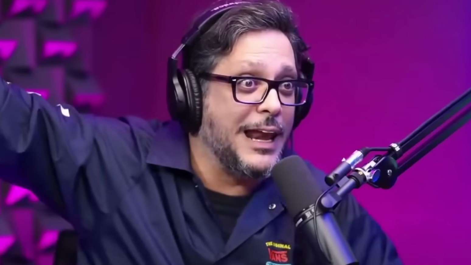 Lúcio Mauro Filho reage a rumores de que estaria morto: 'Fake news'