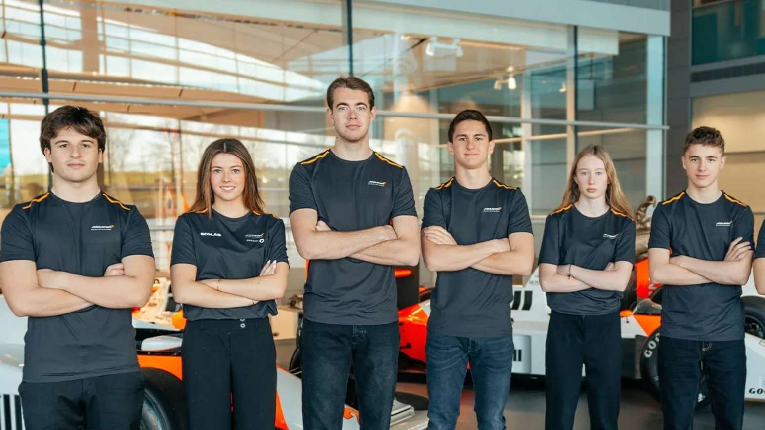 McLaren define dupla de reservas para 2026