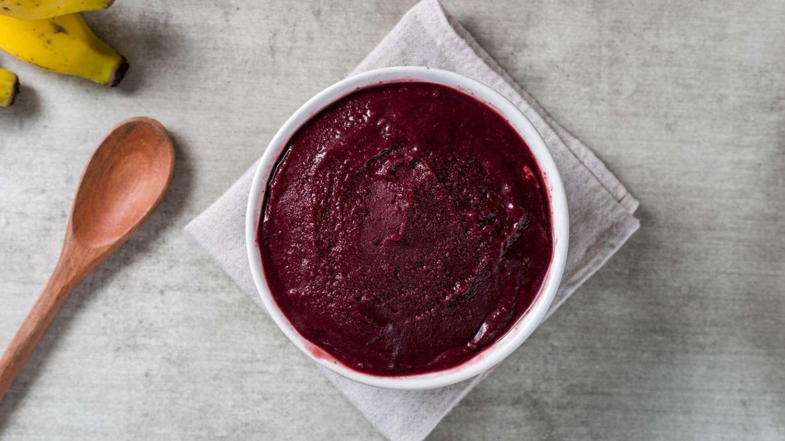 3 bebidas com açaí para começar o dia com muita energia